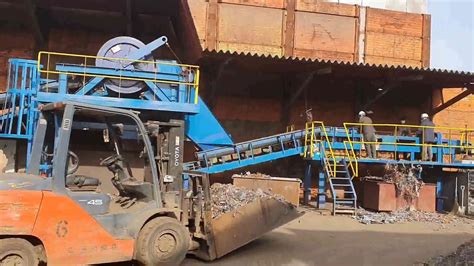 고철 슈레더 → 1차 자력선별기 2차자력선별기 수작업 Youtube