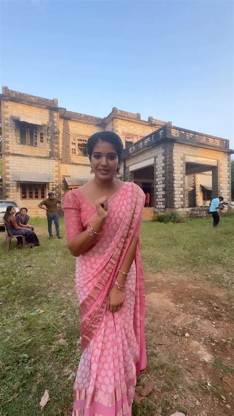 Monisha Cs Ee Location Ethokke Cinemayil Undenn Onn Comment Cheyyanee😍☺️ Location Justforfun