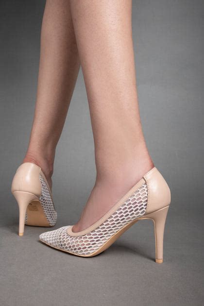 Elegant Class Heels Beige Bree Official