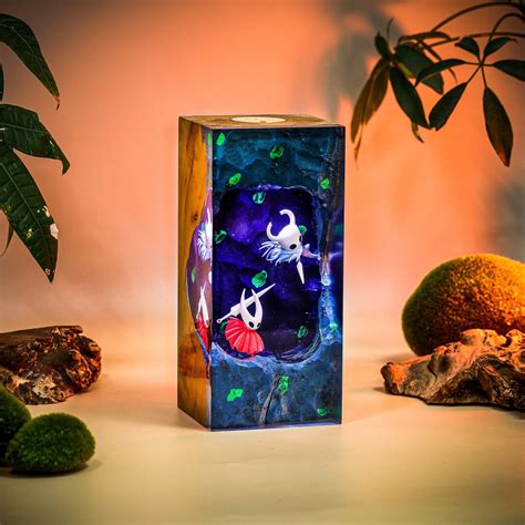 Hollow Knight Night Light Resin Lamp Hollow Knight Figure Terrarium