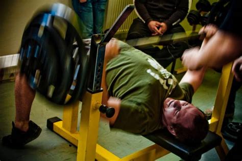 Nfl 225 Test Accurate At Predicting 1rm Bench Press Breaking Muscle