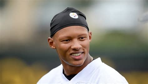 Joshua Dobbs Ethnicity Height Weight Age Career Net Worth And More Bio Scops