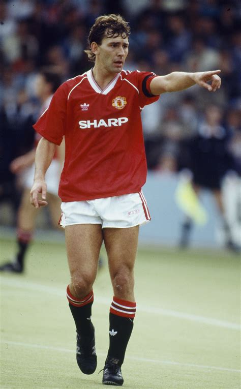 Bryan Robson Manchester United Player Of The Year 198889 Manchester