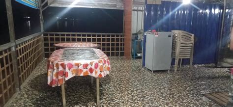 Rumah Rakit Pak Jamal Visitpahangmy