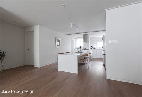Placetobedesignofficial ‘우드의 편안함이 묻어나는 압구정미성 주방 11자 아일랜드 대면형