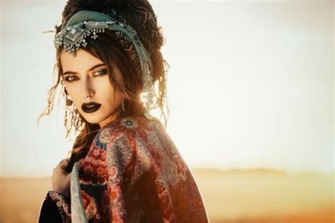 How To Do Flawless Gypsy Makeup Tips And Ideas