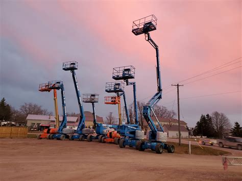 Aerial Boom Lifts