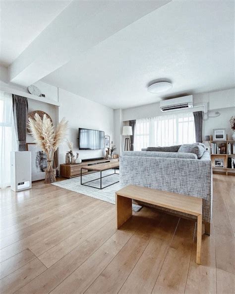 소파 주변이 예쁜 거실 인테리어