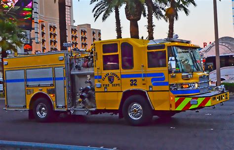 Clark County Fire Department 32 Paramedic Las Vegas Strip Flickr