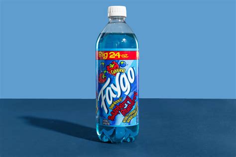 Faygo Raspberry And Blueberry Soda 23fl Oz 680ml Bottle