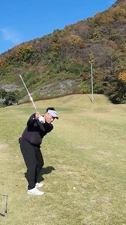 닥80미터 꾹꾹눌러서 😱 골프레슨 아이언레슨 필드레슨 골프 골프존 퍼터 퍼팅 퍼터레슨 퍼팅레슨 비거리레슨 드로우샷 페이드샷