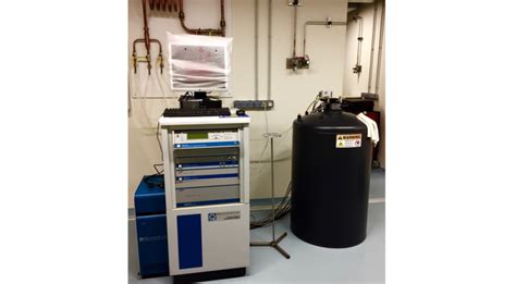 7 Photographie Du Dispositif Ppms Quantum Design Utilisé à Lijl Download Scientific Diagram