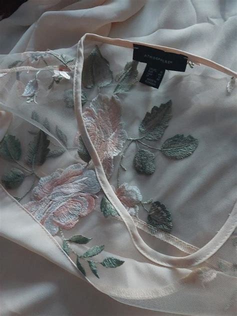 Блуза з мереживом — ціна 80 грн у каталозі Блузи Купити жіночі речі за доступною ціною на Шафі