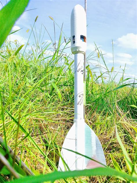 jadiema micro rocket with arduino data logger