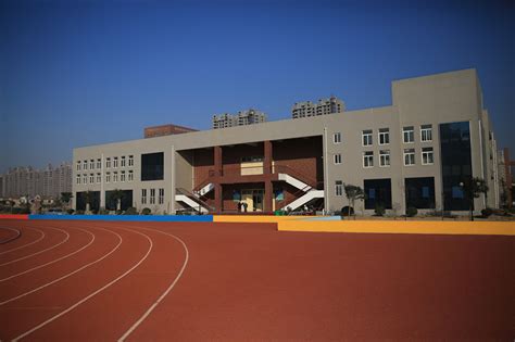 校园风光 一中概况 新乡市第一中学