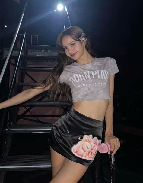 재벌 2세와 데이트 포착된 블랙핑크 리사 충격적인 탈퇴 소식 전해졌다 포스트쉐어