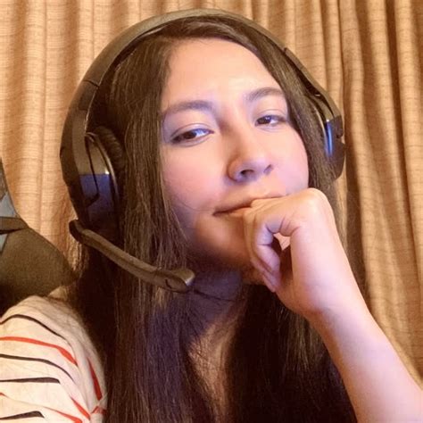 Lindsay Aldrich Lindsay Lan Threads Say More