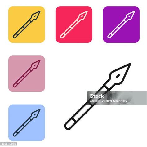 흰색 배경에 고립 된 검은 줄 중세 창 아이콘 중세 무기 색상 정사각형 단추로 아이콘을 설정합니다 벡터 강철에 대한 스톡 벡터 아트 및 기타 이미지 Istock