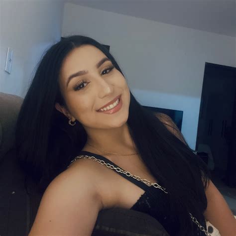 lara albuquerque youtube