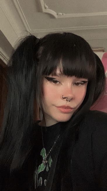 F20 Cute Goth Girl Isnt It Ramihotsfw