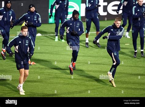 BodØ L R Jordan Henderson Devyne Rensch Brian Brobbey Kenneth Taylor During Training
