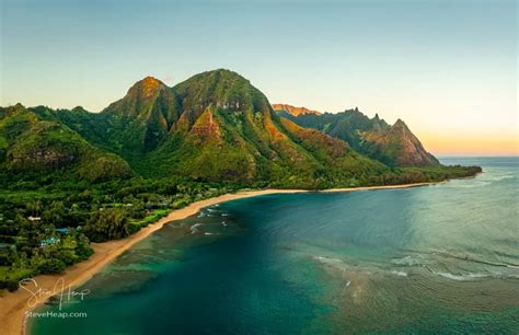 The Tunnels Kauai 9 Hundred Tunnels Beach Kauai Royalty Free Images