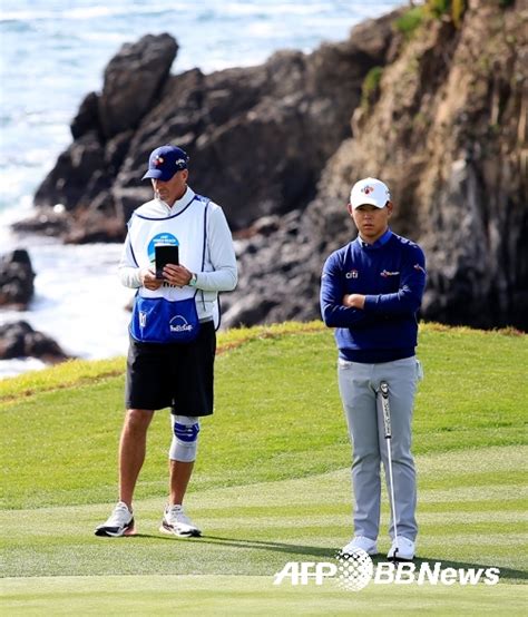 [pga] 김시우 페블비치 프로암 첫날 미켈슨과 나란히 공동 3위