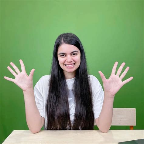 Shradha Khapra Shradha Khapra • Instagram Photos And Videos