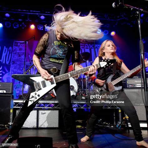 Donita Sparks Photos And Premium High Res Pictures Getty Images