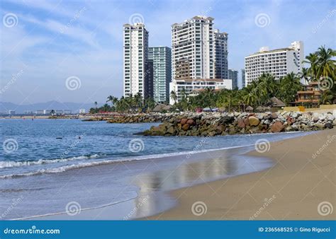 Mexican Vacation Puerto Vallarta Beaches And Sea Stock Image Image Of Architecture Tourists