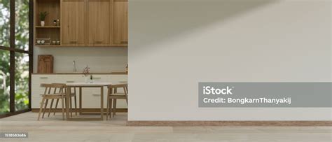 식탁이 있는 흰색과 나무 스타일의 미니멀한 스칸디나비아 주방의 인테리어 디자인 0명에 대한 스톡 사진 및 기타 이미지 0명 3차원 형태 가구 Istock