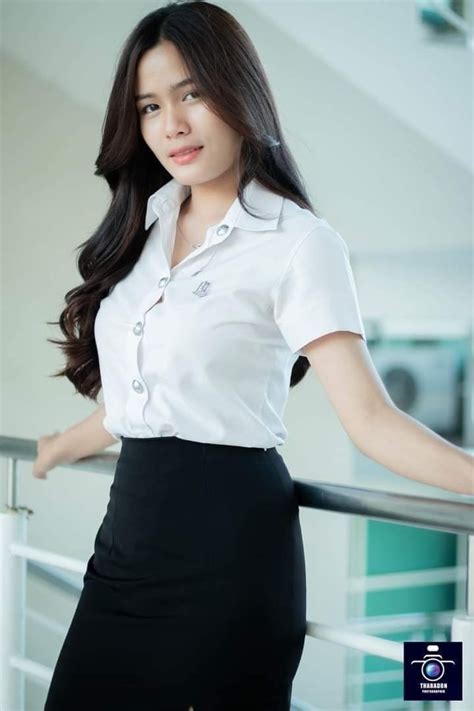 ปักพินในบอร์ด นักศึกษา