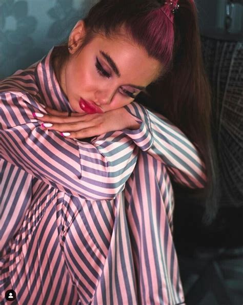 نیکا عکس ویسگون