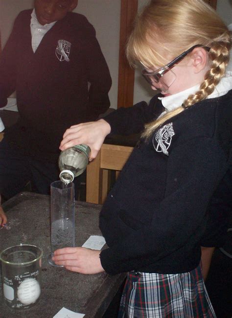 Th Grade Science Lab WESTCHASE DISTRICT
