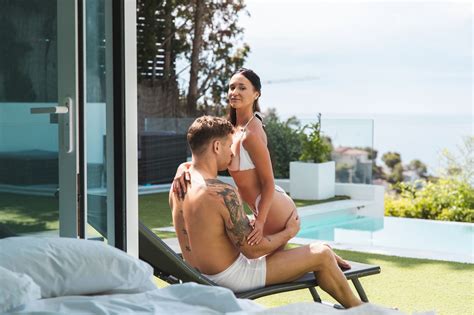 Amateur Girl Sexartbe More