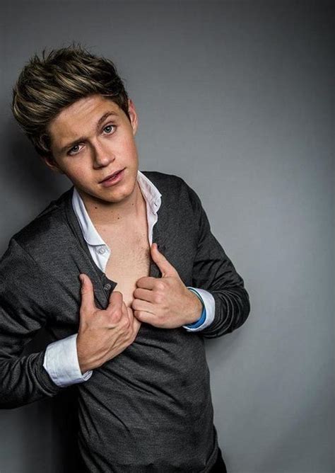 Louis Follow Me Louissexybum Twitter