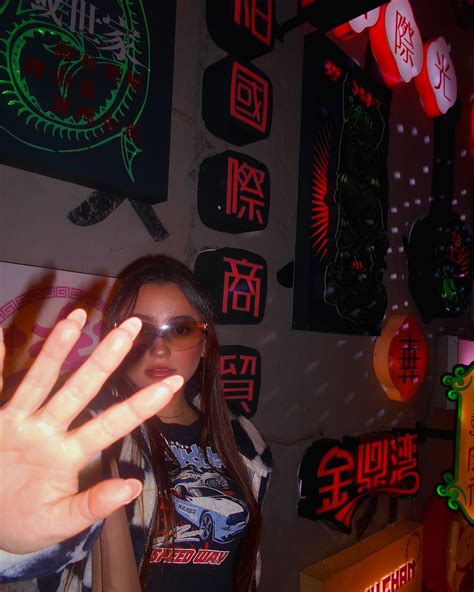 Sofía Rodas 🍒 Las Gafas De Britney Instagram