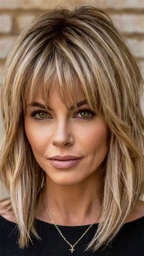 53 Trendy Medium Hair Cuts For Women In 2025 Volume Fringe And Side