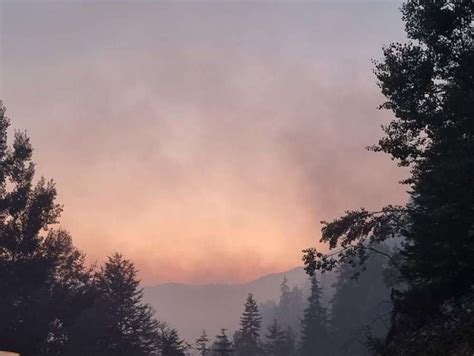 Shpërthen Zjarri Në Malet E Rugovës Intervenon Policia Fsk Ja Dhe Kfor I Lajmet E Fundit Zëri