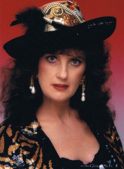 Glamour Shots To Brighten Up This Rainy Thursday