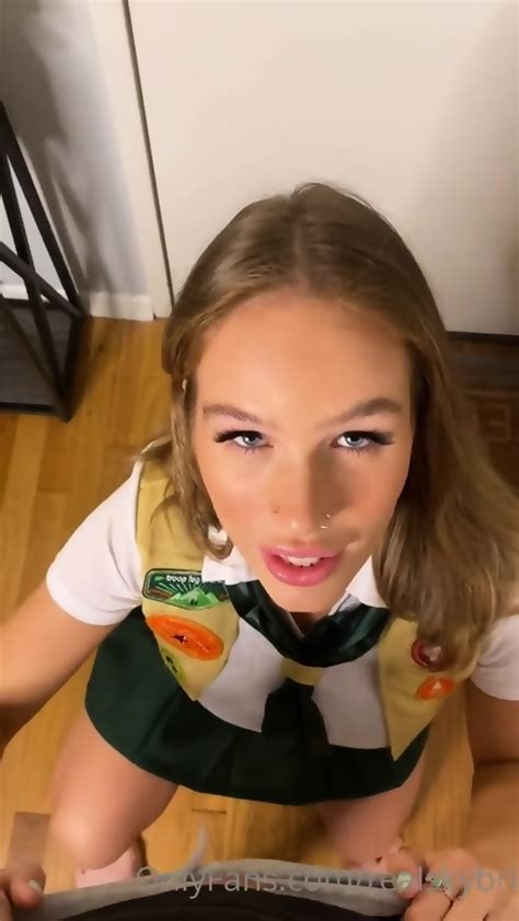 Sex With Delicious Busty Babegirl