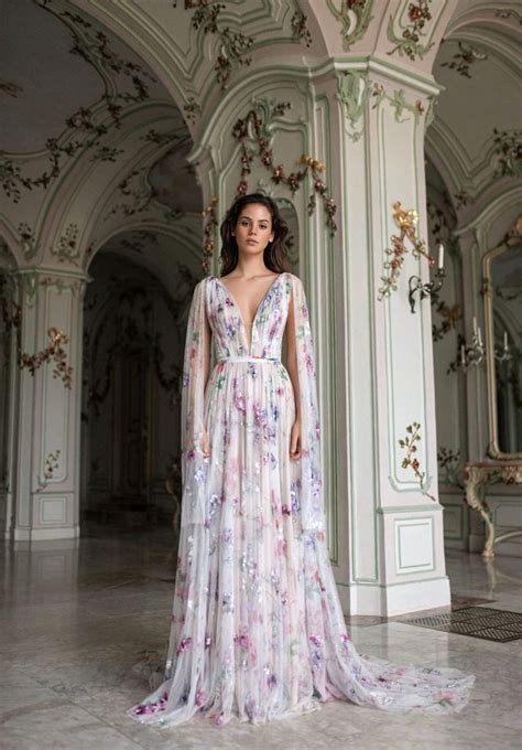 Pin On Novias Floral Wedding Gown New Bridal Dresses Floral Wedding