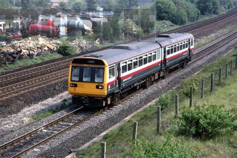 35mm Slide Br British Rail Dmu Class 142 142011 Mirfield 1995 Orig £4