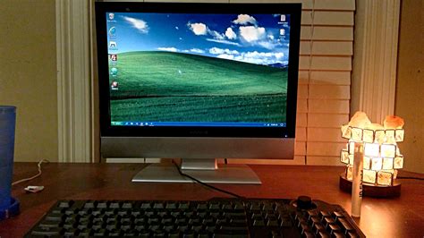 Windows Xp Skin On Windows 10 Using Classic Shell Xp Square Aspect Ratio Monitor Rss Feed