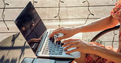 How To Restart A Macbook Pro When It Has A Black Screen