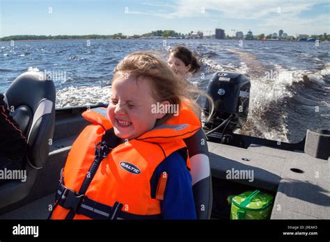 Fast Boats And Girls
