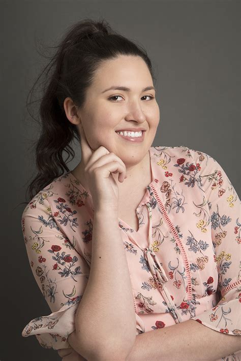 Maggie B New View Modeling