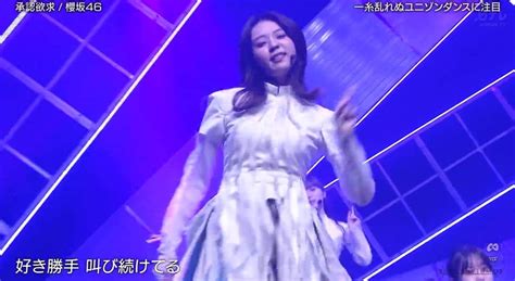 1秒ずつ止めて練習した一糸乱れぬダンス！櫻坂46『承認欲求』スタジオパフォーマンス披露【バズリズム02】