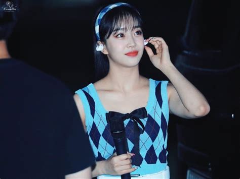 웃는게 예쁜 스테이씨 수민 촬스의 이슈와 유머