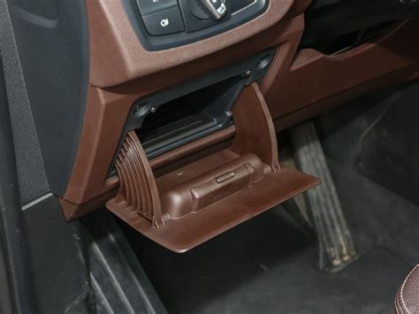 宝马x1空间实拍高清大图宝马x1 2018款 Xdrive20li 豪华型第3张图片大全太平洋汽车